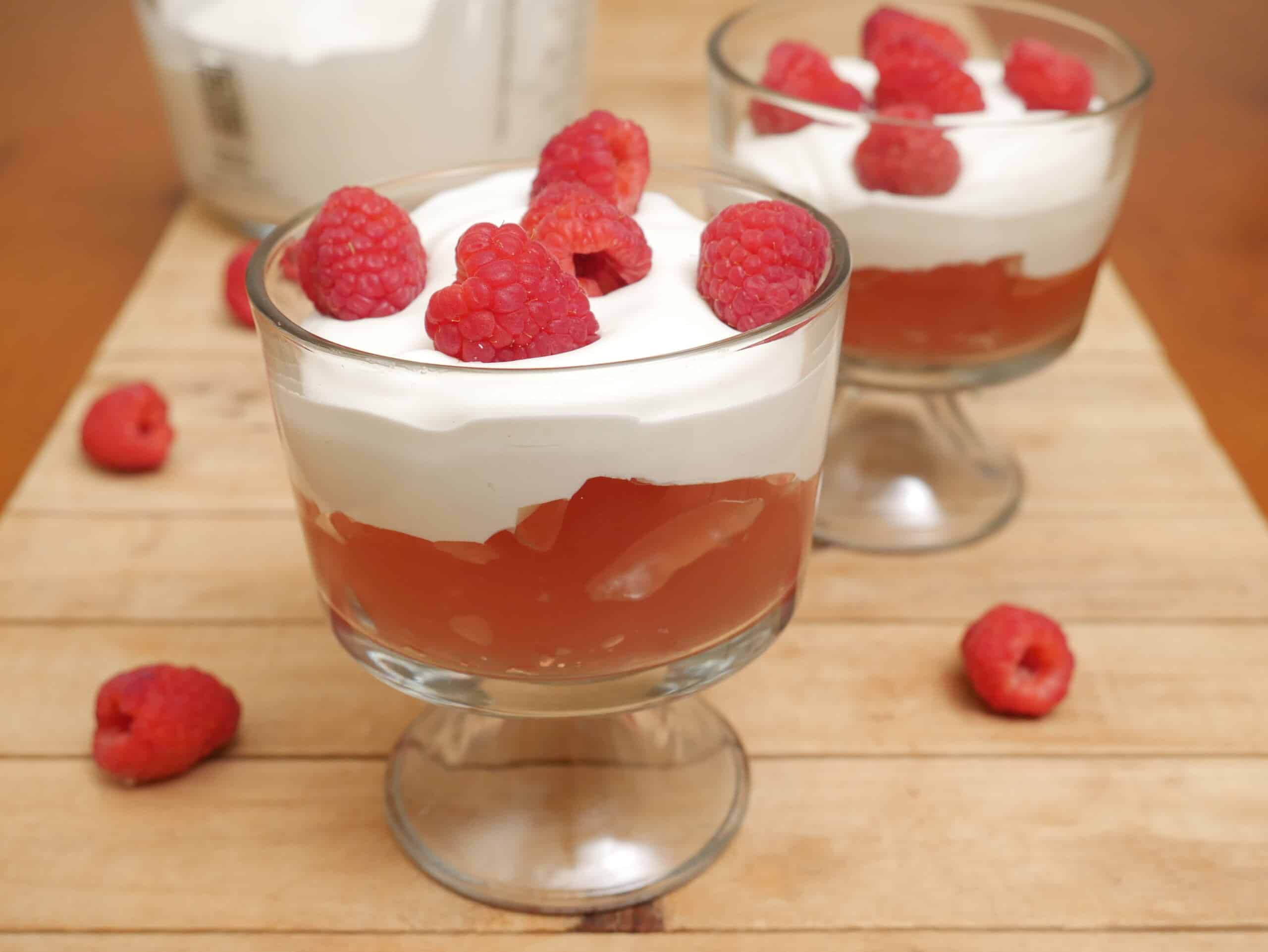 Blueberry Lemonade “Jello” with Fresh Cream & Berries – Organixx